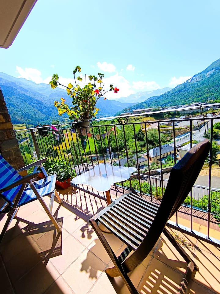 Ibonciecho, Vistas Fabulosas  Y Petfriendly - Formigal