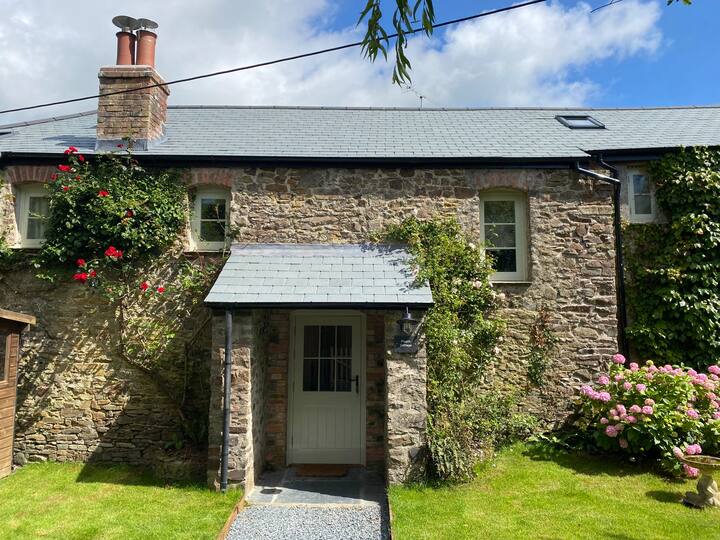 Pippin Cottage At Cann Orchard - Stratton