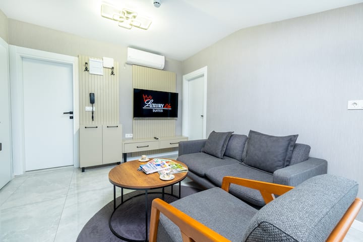 Luxury Life Suites - Bahçelievler