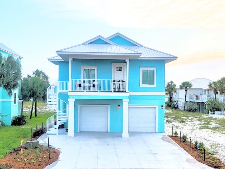 New Navarre Home, Pool, Pier, Golf Cart, Elevator - Pensacola Beach, FL