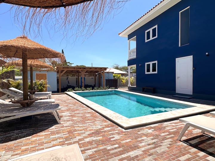 Tiki Blou Mini Resort | Divi-divi - Curaçao