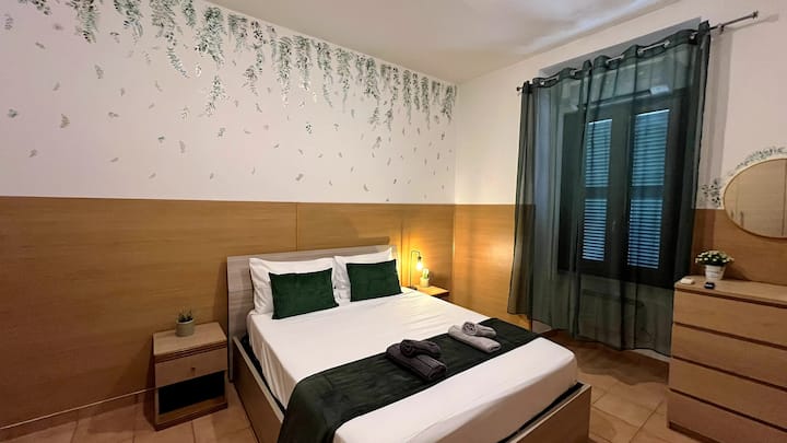 [Roma Termini] - Dreams Under The Threes - Rome