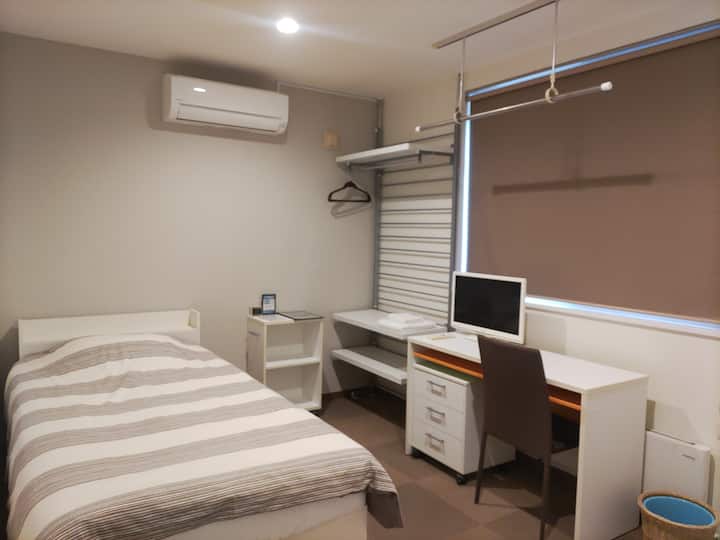 【With Bath & Toilet】single Room Without Meals - 北海道