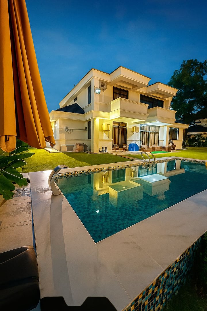 Z'villa | 6r5b | Private Pool | Spacious - Changi