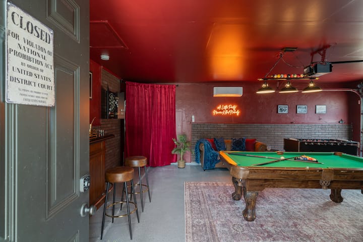 Gatsby~gameroom~speakeasy~heated Stock Tank Pool - Grand Prairie, TX