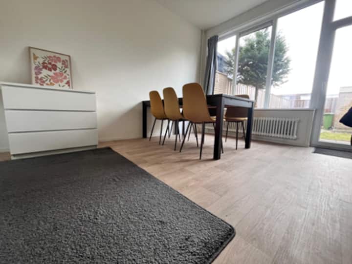 Woning Pernis Rotterdam -