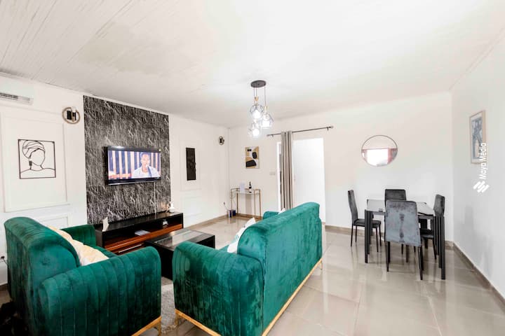 Villa Dans Clôture Privée + Wifi - Yaounde