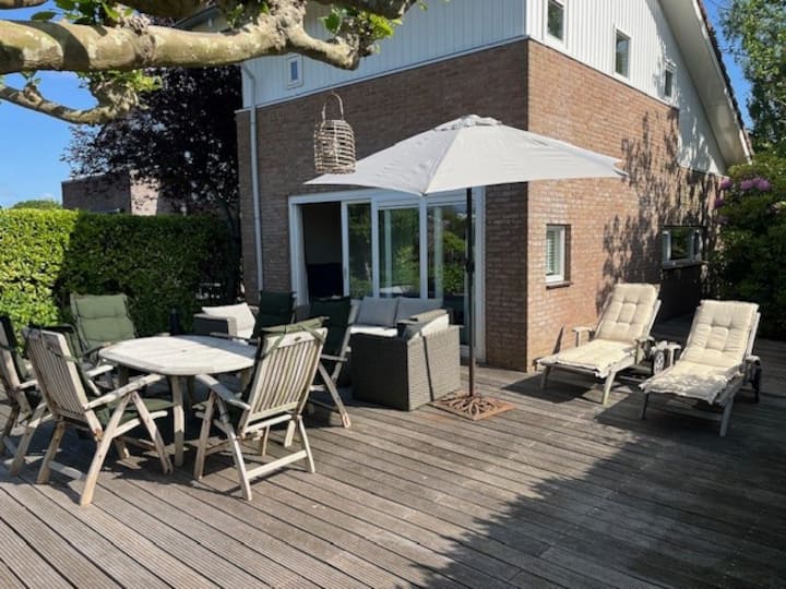 Unique Lakeside House 15 Min From Amsterdam - Uithoorn