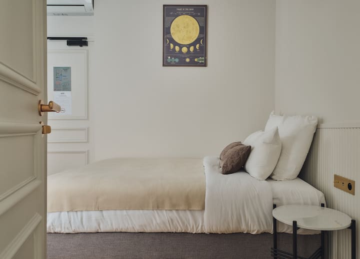 Nestay - Sentier - Studio - Moon - Paris
