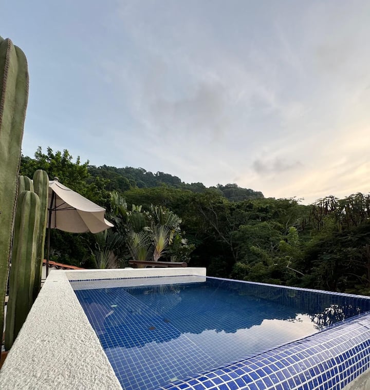 Ac, Free Parking, Fast Wifi, Jacuzzi, Cocina - Zihuatanejo