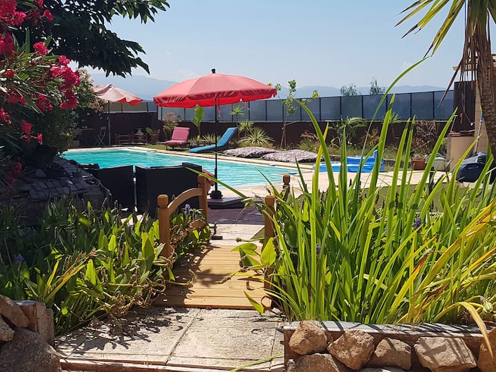 "Caloupilé" Apt T2 De Charme + Terrasse Jardin - Alata