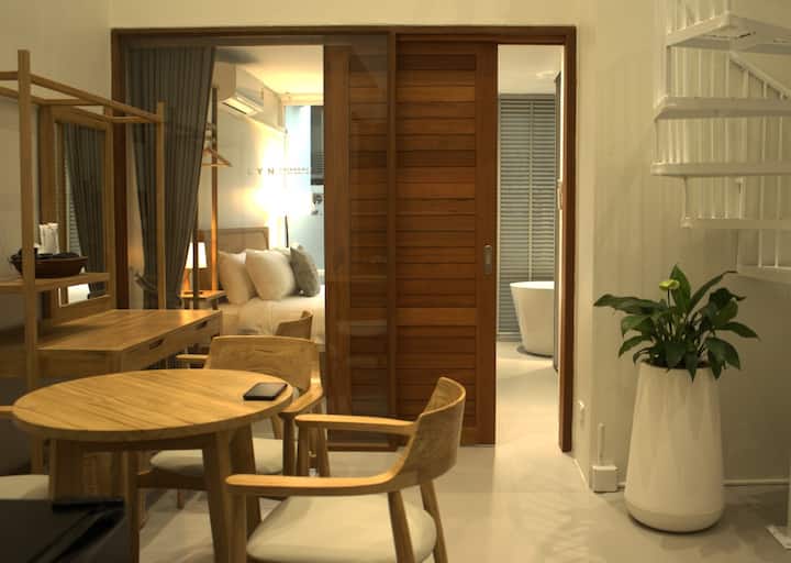 Cozy Duplex Retreat – 2br, 2ba In Old City - Chiang Mai