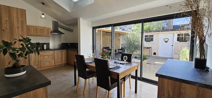 Le Mans : Maison  Climatisée Avec Cour Privée. - Le Mans