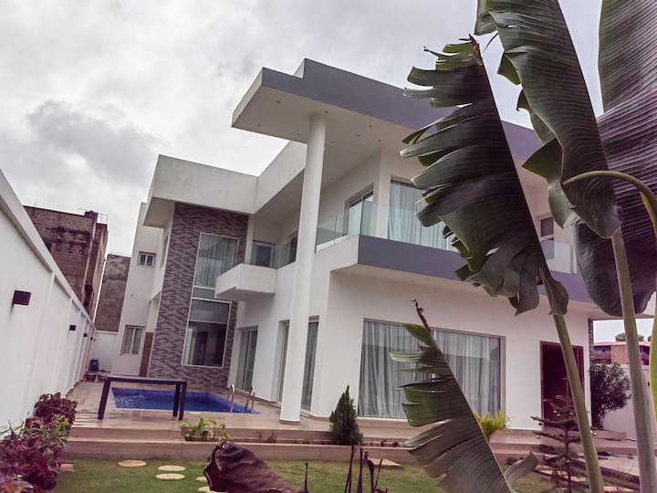 Magnifique Villa à Zopah Calavi - Benin