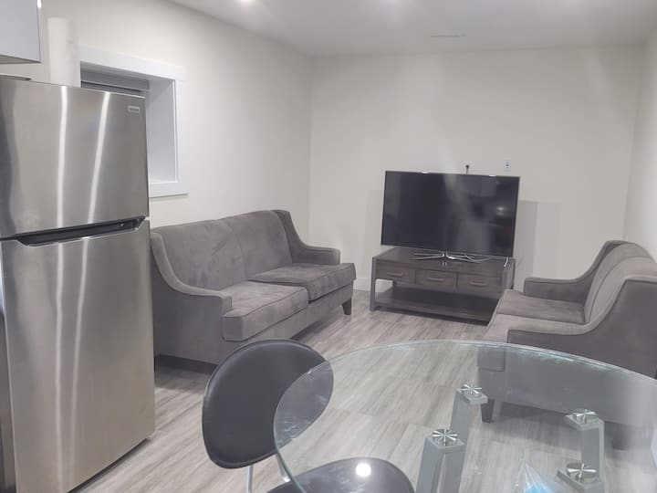 Entire Suite In Our Happy Home! - Coquitlam