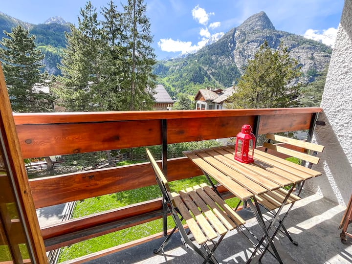 Edelweiss - Panormama And Garden - Courmayeur
