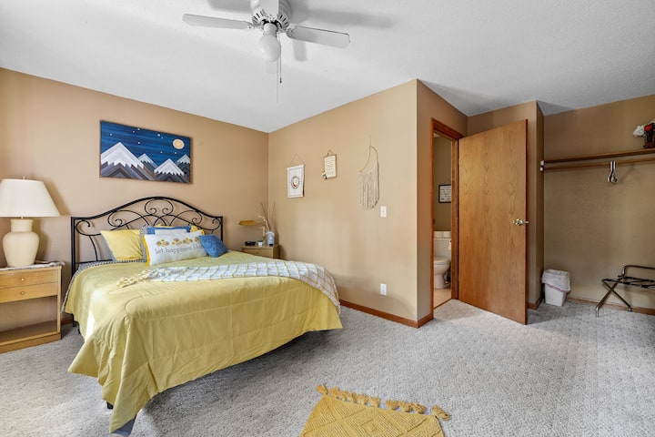 Perfect Deadwood Cabin Getaway Minutes To Main St! - Deadwood, SD