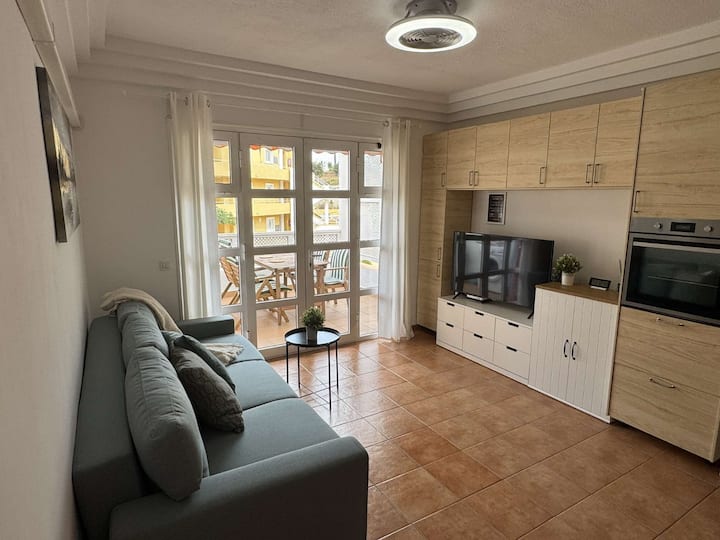 Orlando Best - Costa Adeje