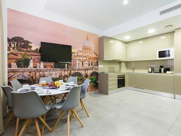 Apartamento Con Terraza Privada Cerca De Sagrada - Costa Brava
