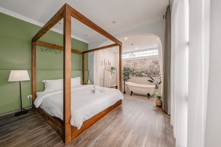 Cozy 4br House| Heart Of Hanoi/tub/balcony/kitchen - Hanoi