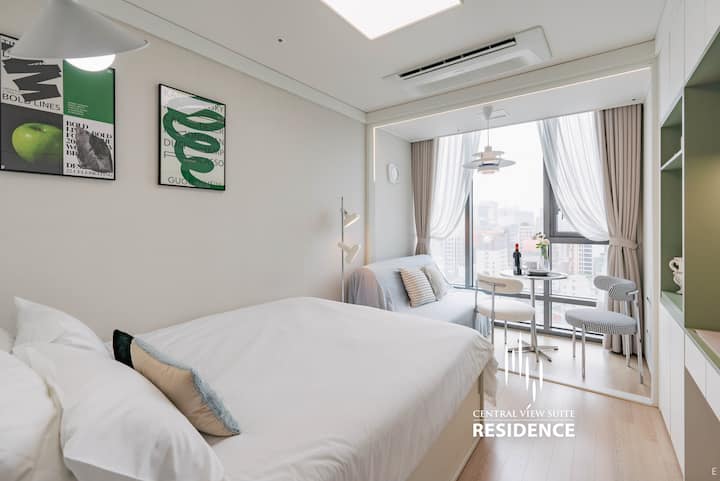 Walking On Clouds. Breathtaking View @Myeongdong - Seoul