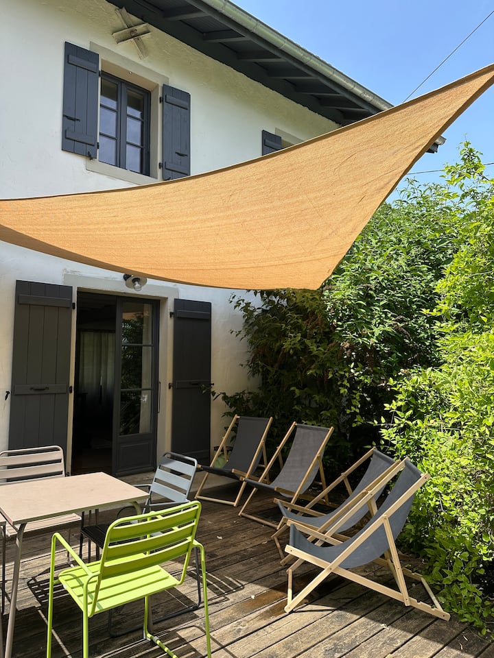 Maison Charme • Terrasse Soleil • Proche Genève - Annemasse