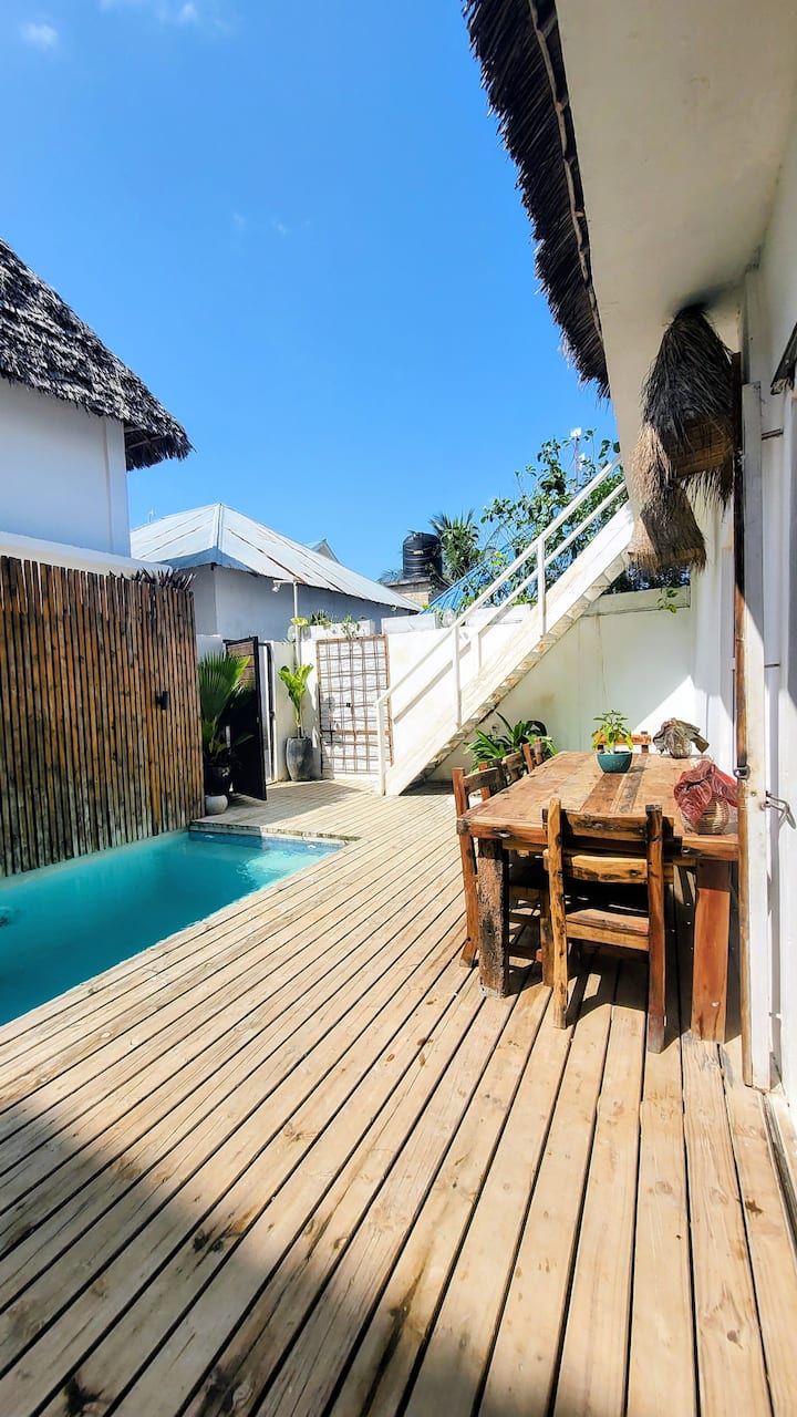 Walk To The Beach Shops & Restaurants Paje Beach - Tanzanie