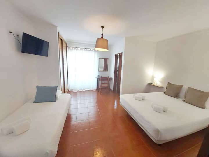 Vicentina Guest House - Quarto Triplo - Porto Covo