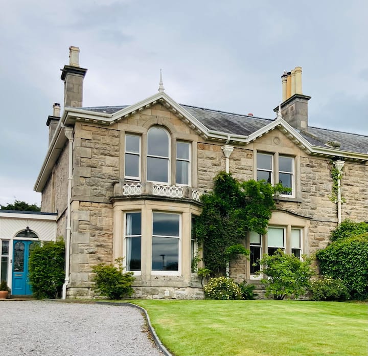 Victorian Home In Moray - Forres