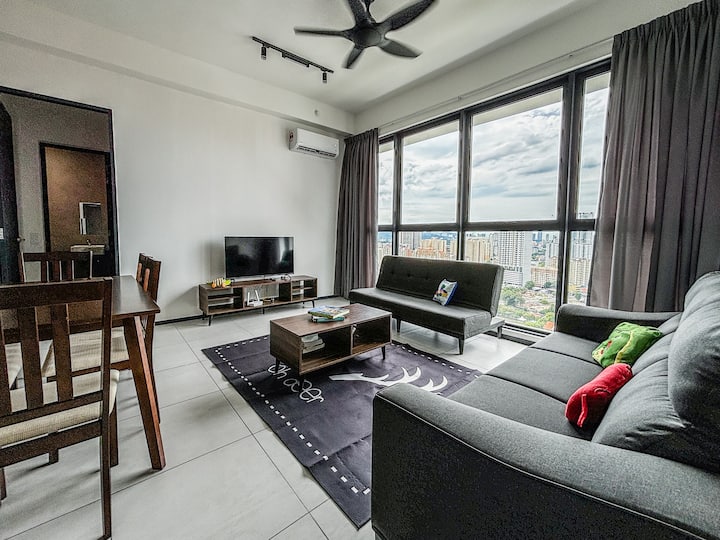 Simple Urban Suites I City View - George Town