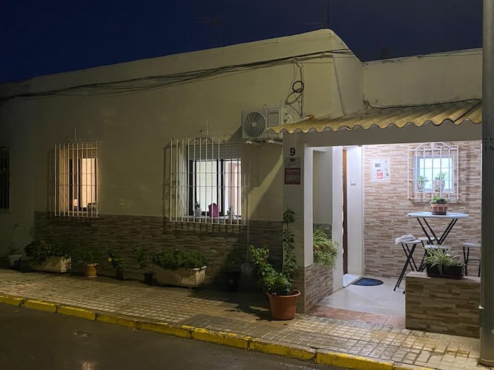 La Casa Amarilla De Luis Alberto Y Eileen - Villajoyosa