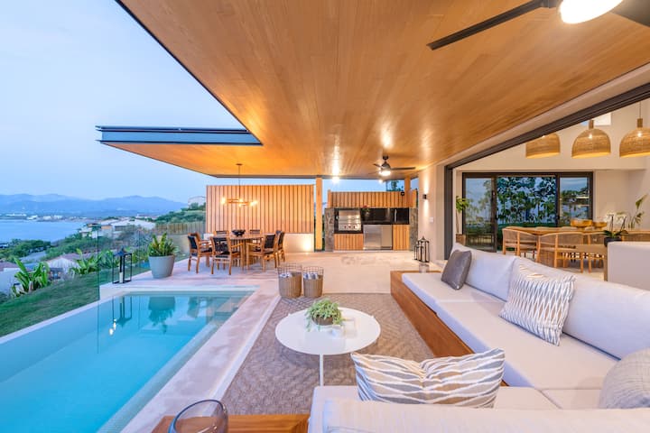 New Oceanfront Villa! Chef-butler-bch Clubs-golf ! - Punta Mita