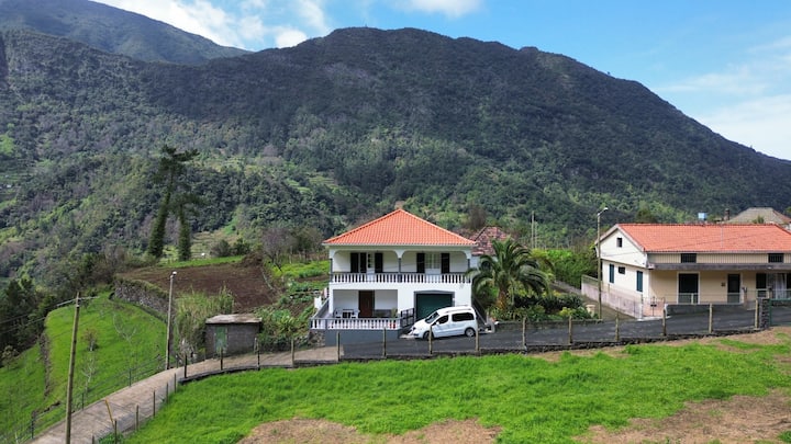 Mountain Retreat - Madeira Island