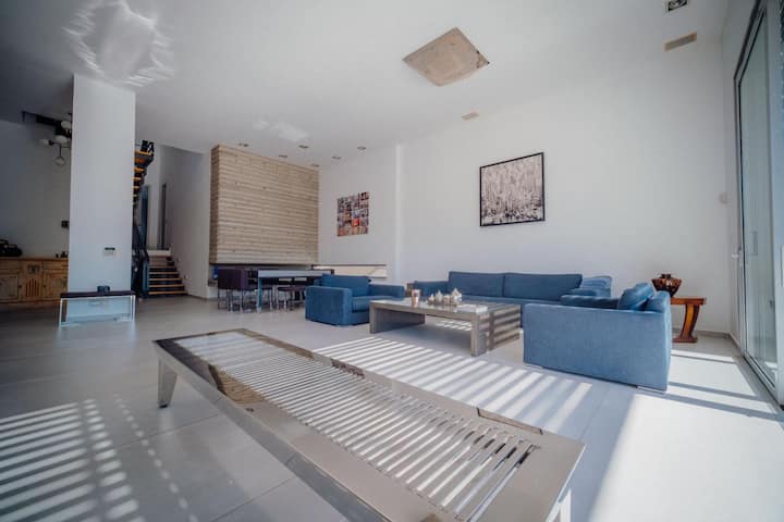 La Villa Ibiza In Herzliya - Tel Aviv