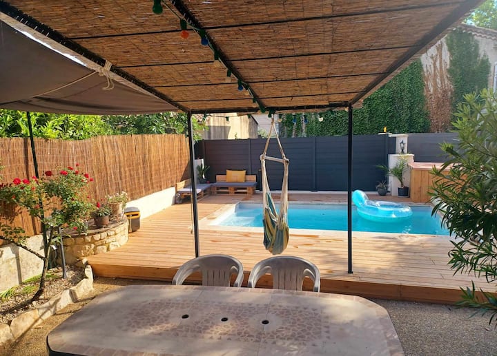 Maison Avec Piscine Privée à Vaison La Romaine - Vaison-la-Romaine
