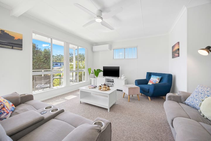 Holiday Haven @ North Haven - Club, River, Beach - Bonny Hills