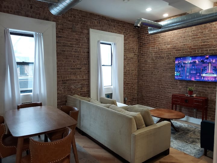 Beautiful 2 Bed 2 Bath Duplex Apartmentt - Secaucus, NJ