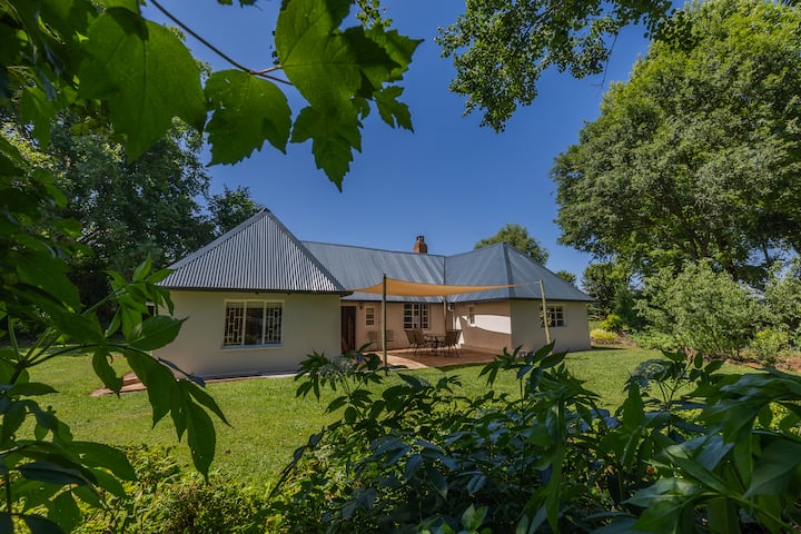 Crane Cottage In Private Garden -