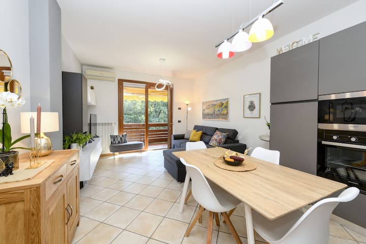 Garda Tulipano Tranquillo Bilocale Con Piscina - Gardasee