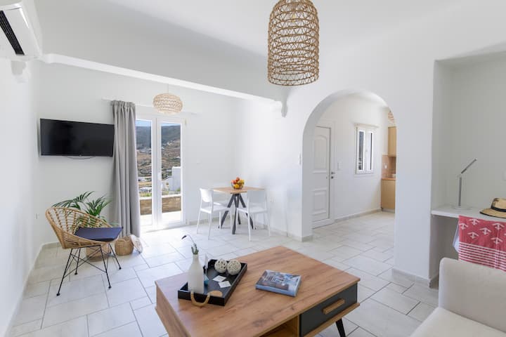 Summer Breeze (South) - Paros