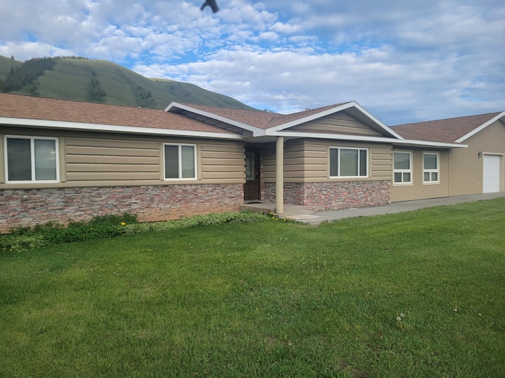 Afton Adventure House - Afton, WY