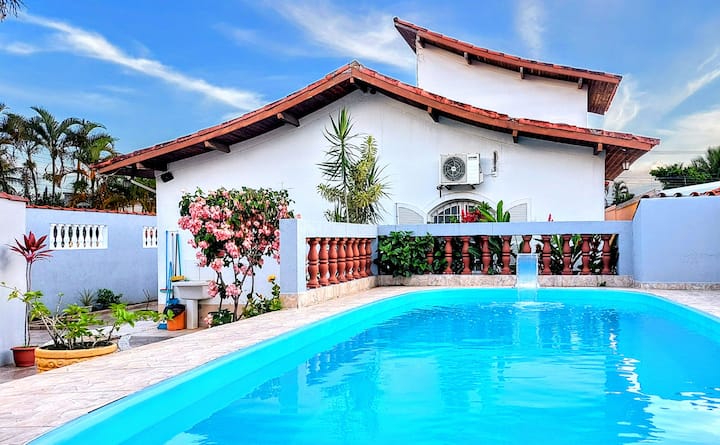 200 M Da Praia | Prox. Serramar Shopping | Piscina - Caraguatatuba