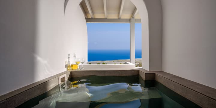 Lotus Suite With Hot Tub - Santorini