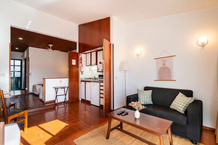Studio 6 - Comfy Studio In Garden Setting - Madeira