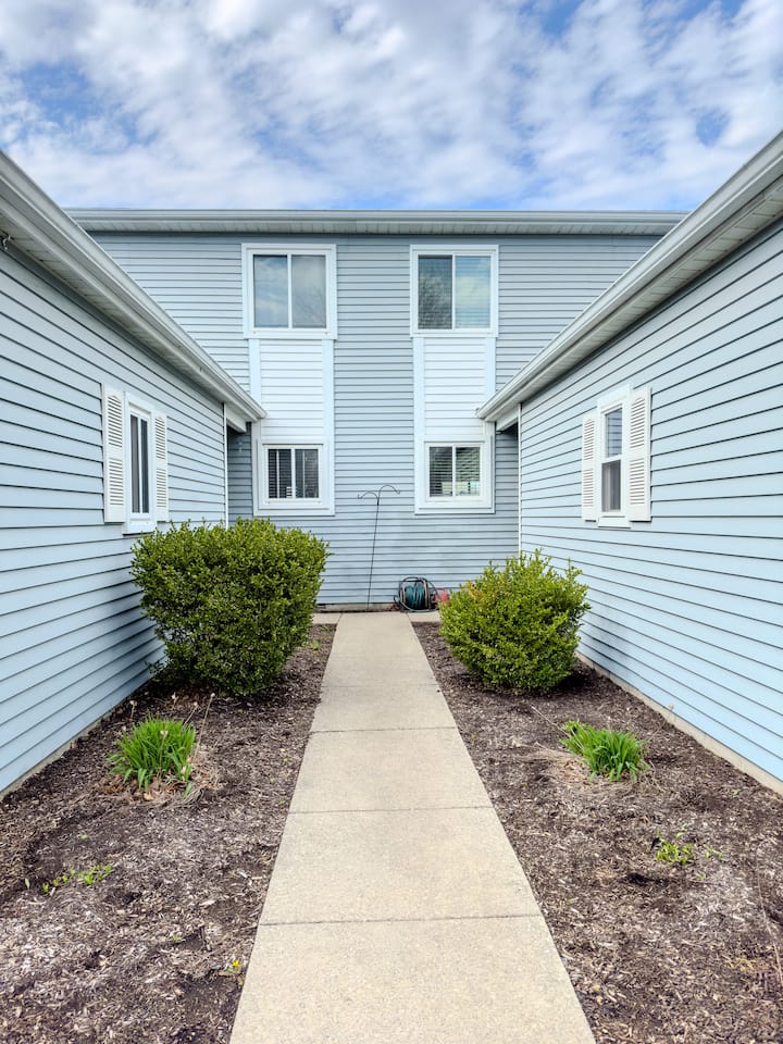 Centrally Located Luxury Condo - Toledo, OH