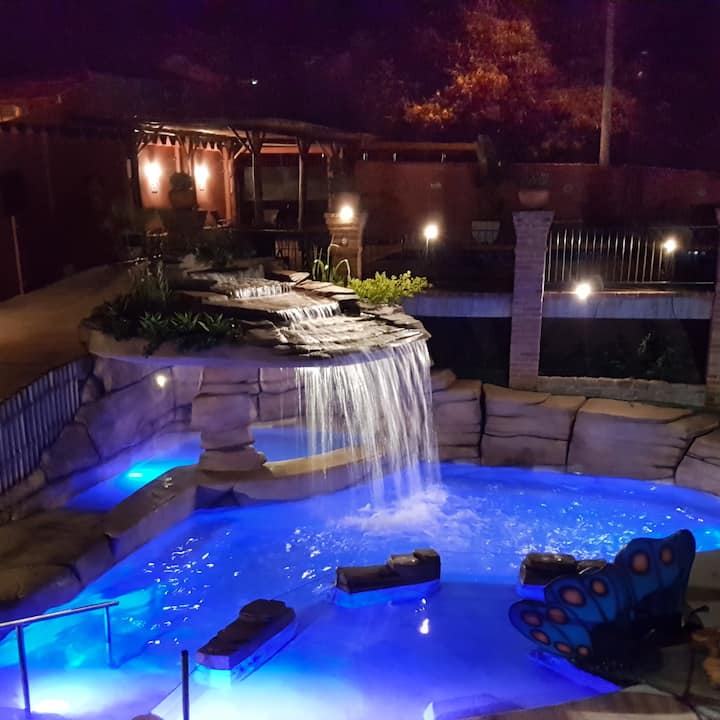 Quarto Quíntuplo Superior Com Piscina Aquecida - Águas de São Pedro