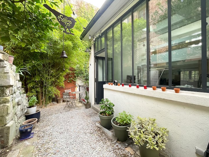 Artist's Studio - Paris