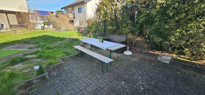 Renoviertes Ruhiges Gartenapartment - Walldorf
