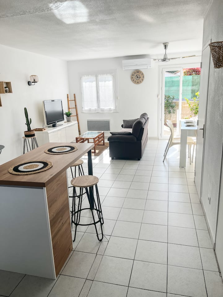 Villa Marguerite –Confort, Calme & Terrasse à Mèze - Mèze