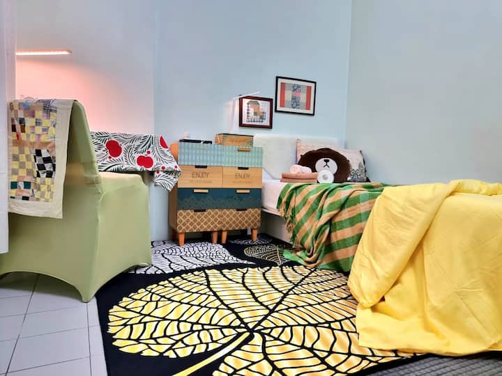 #5 Single Rm Private Bathroom Near Lrt Mrt Embassy - Kuala Lumpur